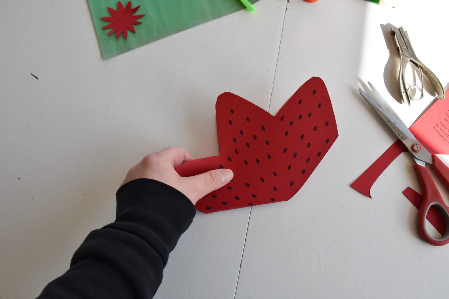 Giant Paper Strawberry Box » I Love Inspire(d)