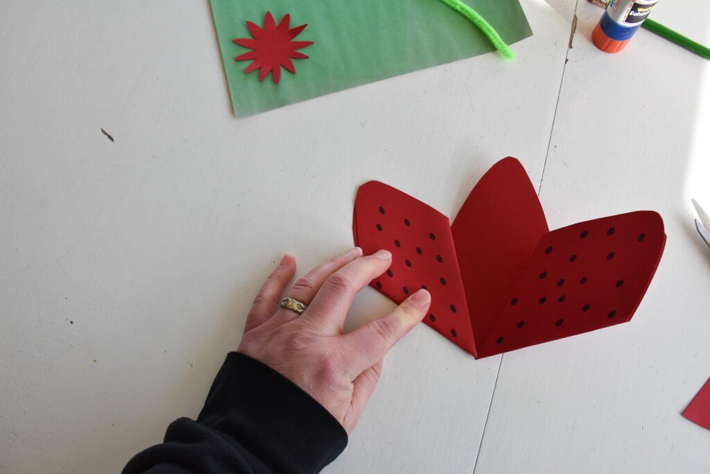 Giant Paper Strawberry Box » I Love Inspire(d)